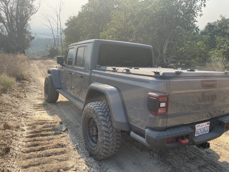 DiamondBack HD Truck Bed Cover Review | 4WDTalk